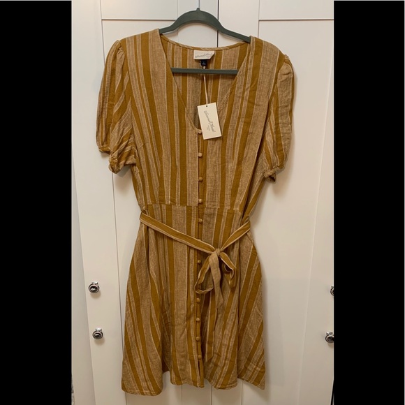 Universal Thread | Dresses | New Mustard Yellow And Tan Belted Dress ...